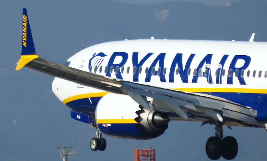 Ryanair anuncia que comprará 300 aviones Boeing 737 MAX 10 y que los recibirá entre 2027 y 2033 ...